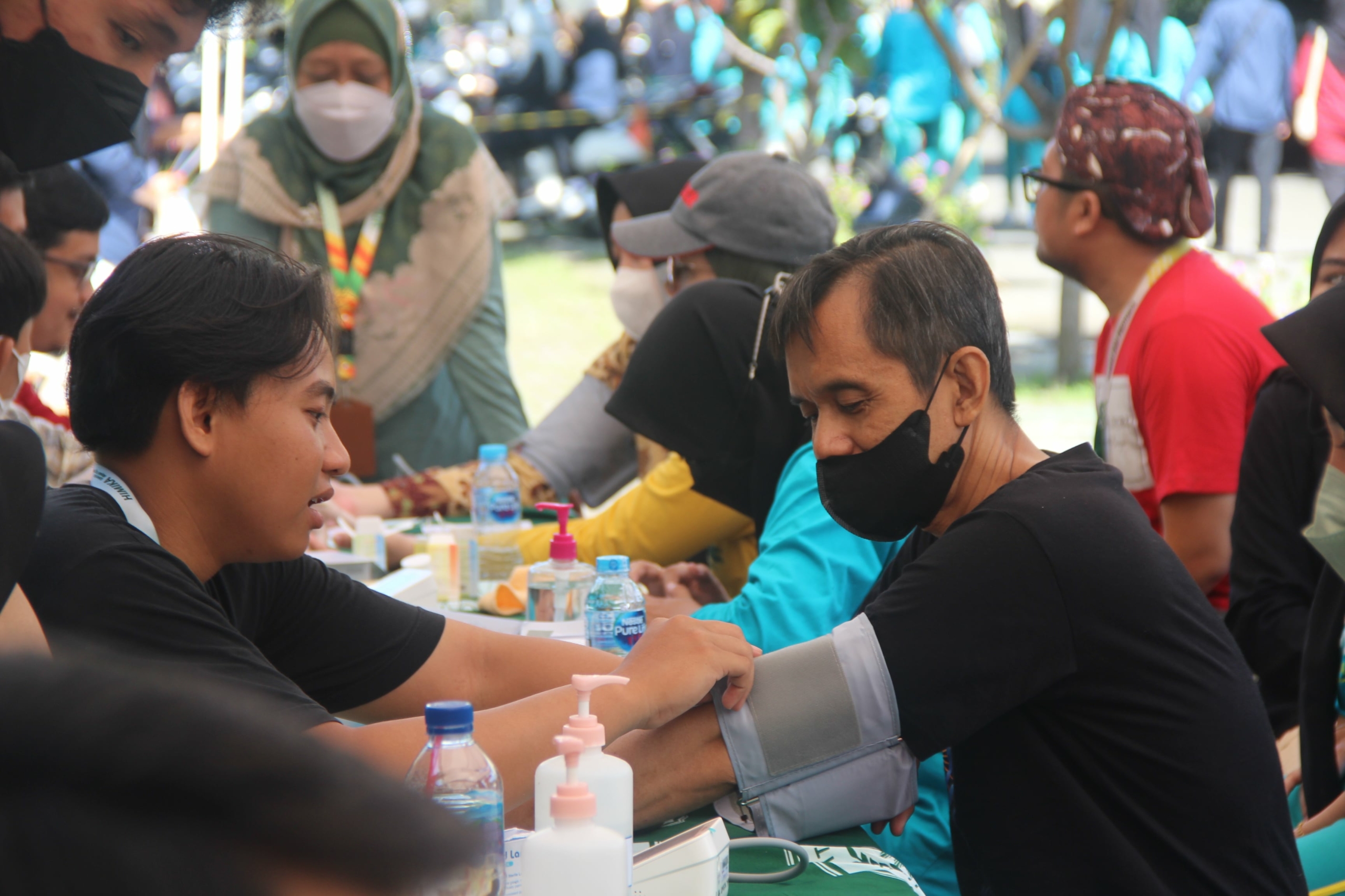 Ajak warga, UNISA Yogya Gelar Senam dan Pemeriksaan Kesehatan Gratis ...