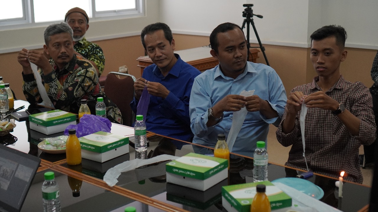 Terima Kunjungan Dari LAZISMU KulonProgo, Prodi Bioteknologi UNISA ...