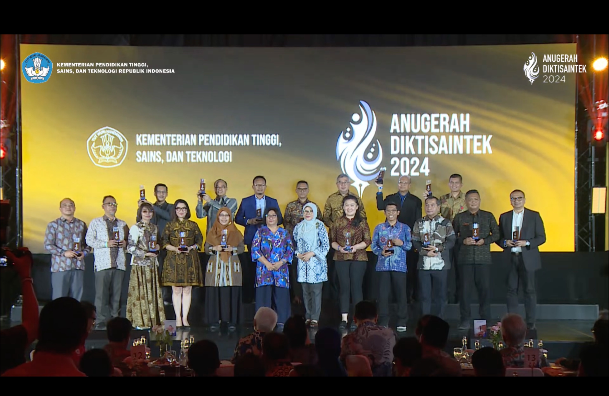 Unisa Yogyakarta Raih Dua Penghargaan Diktisaintek 2024